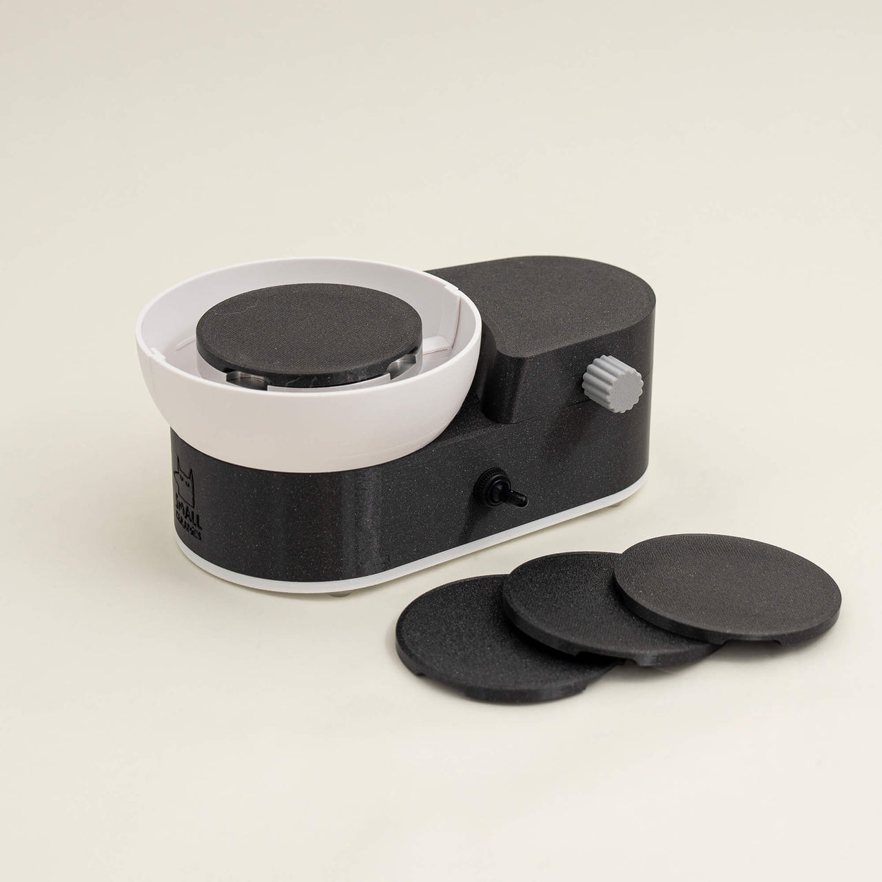 The Small Pottery Wheel – Small Ceramics