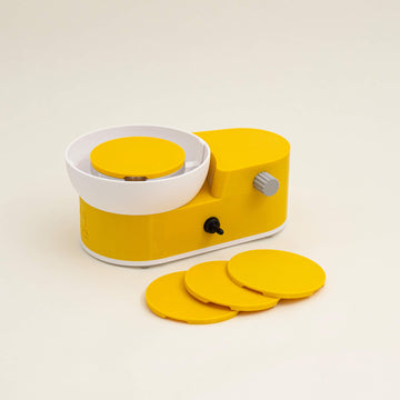 The Small Pottery Wheel – Small Ceramics