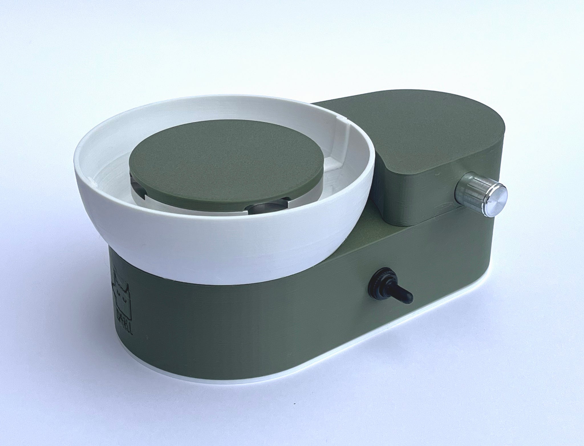 The Small Pottery Wheel – Small Ceramics